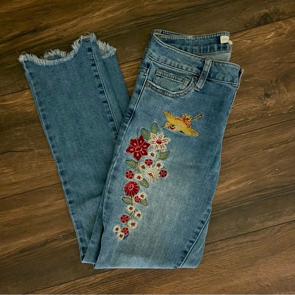 coco + jaimeson | Jeans | Coco Jaimeson Distressed Embroidery Denim ...